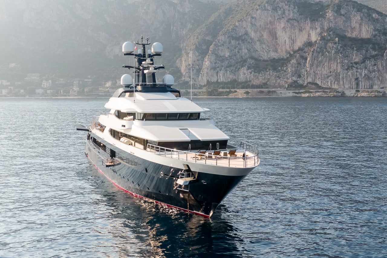 DRAAK Yacht • Gabe Newell $150M Superyacht