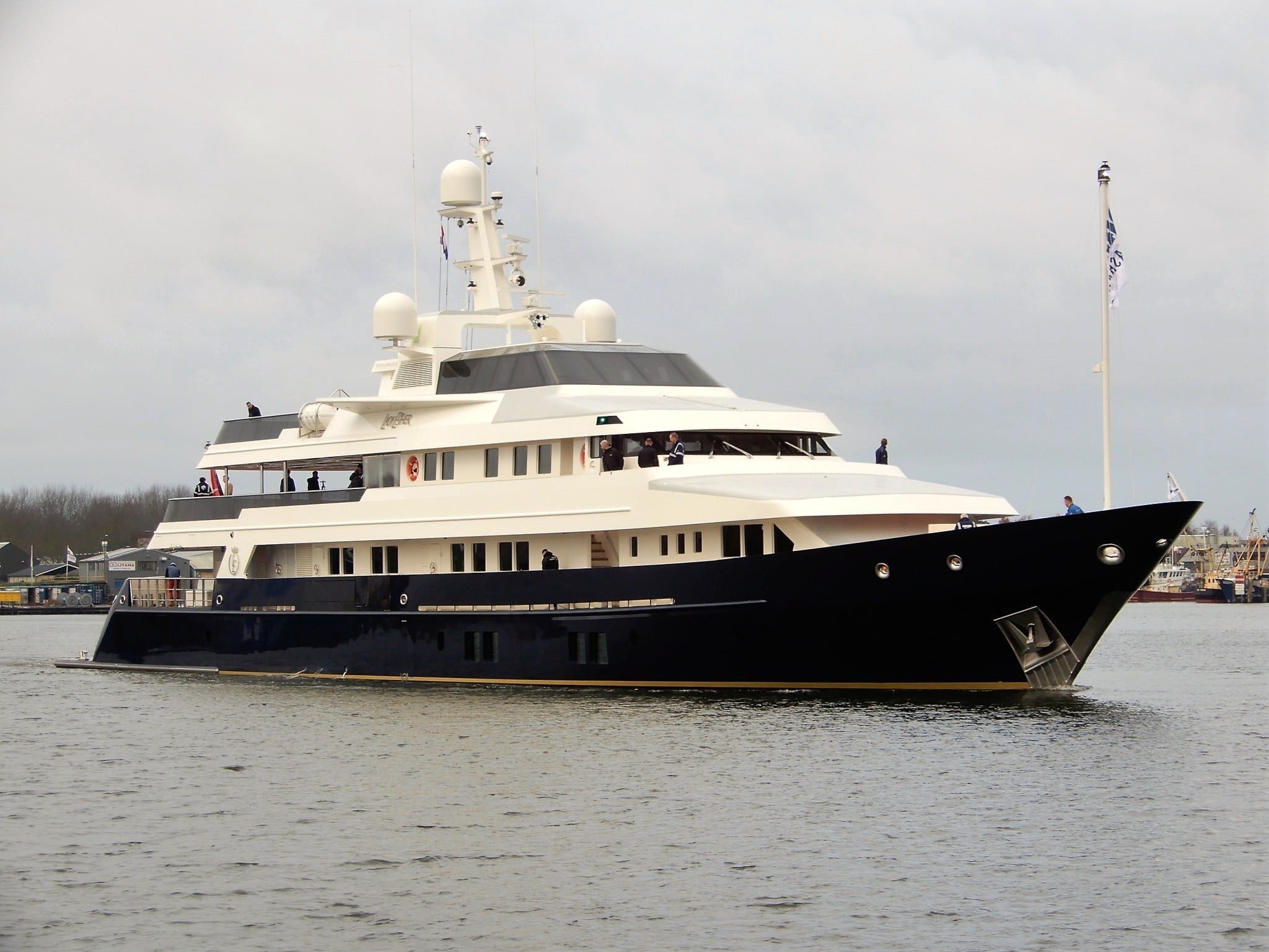 LADY ESTHER Yacht • Vicente Boluda Fos $40M SuperYacht